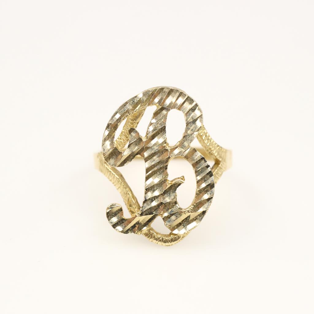10kt Gold "B" Ring | Property Room