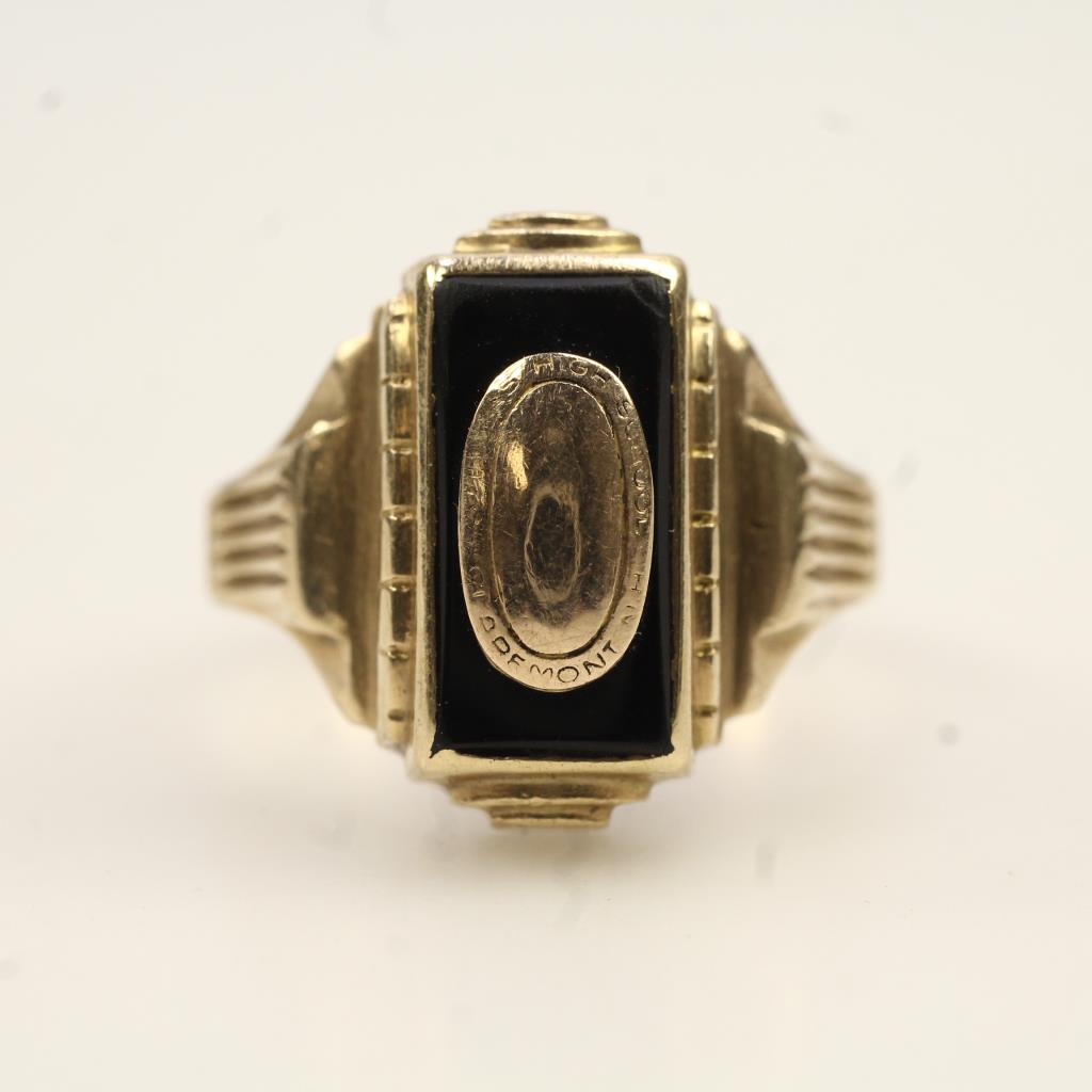 10Kt Gold Black Ring | Property Room