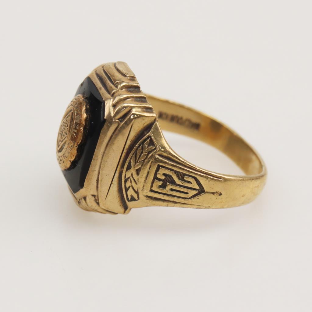 10kt Gold Black Stone Class Ring | Property Room