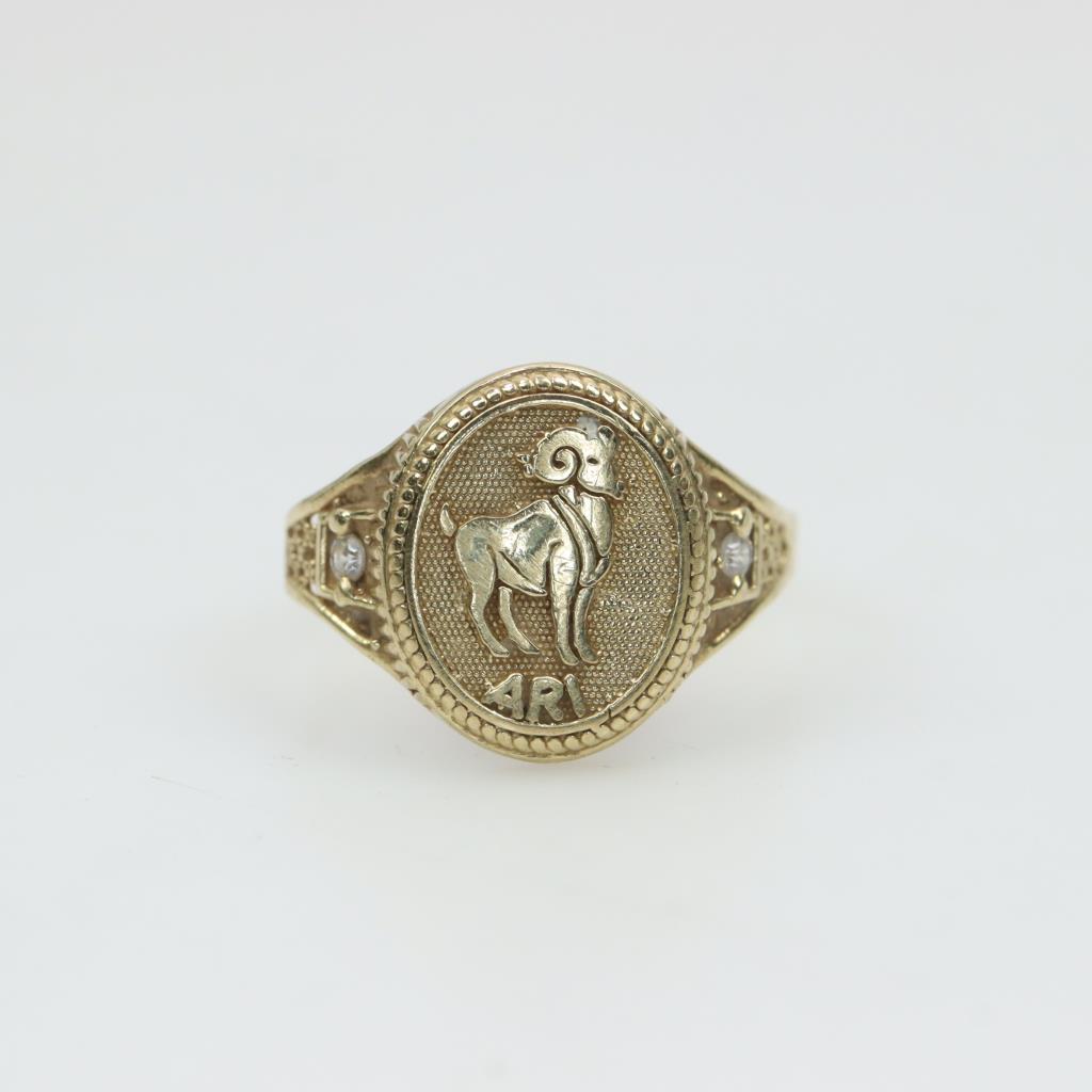 10kt Gold Clear Stone Accent Ari Ring | Property Room