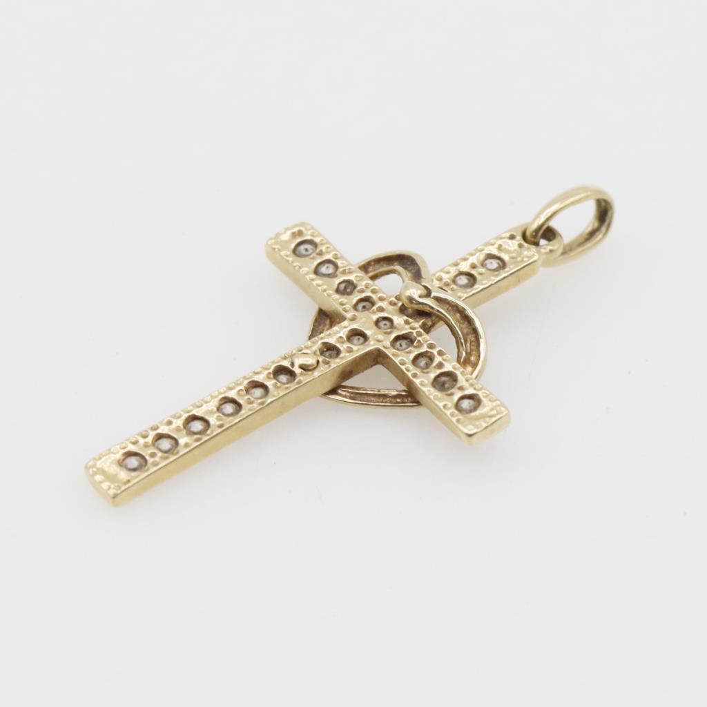 10kt Gold Clear Stone Cross Pendant | Property Room