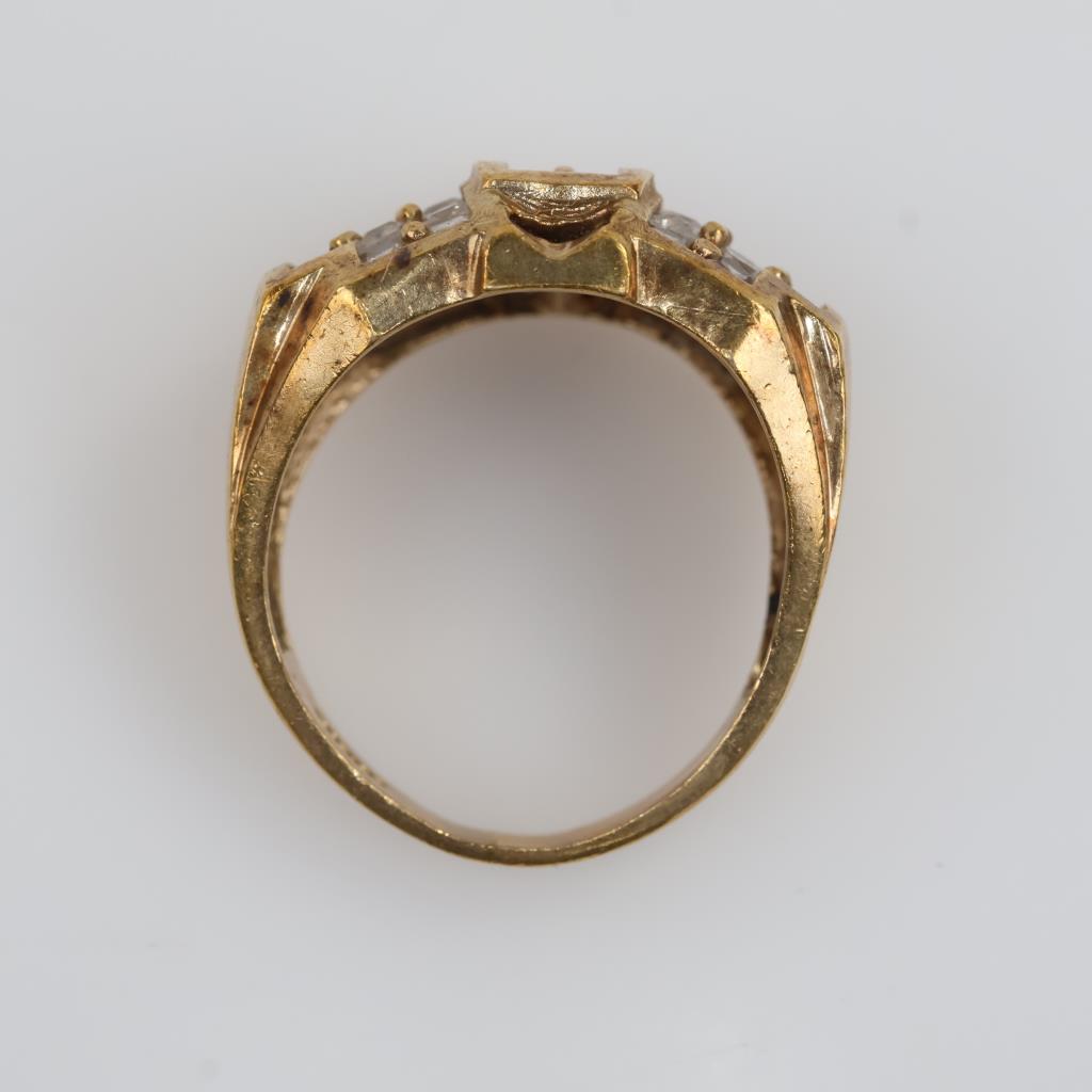 10kt Gold Clear Stone Ring | Property Room
