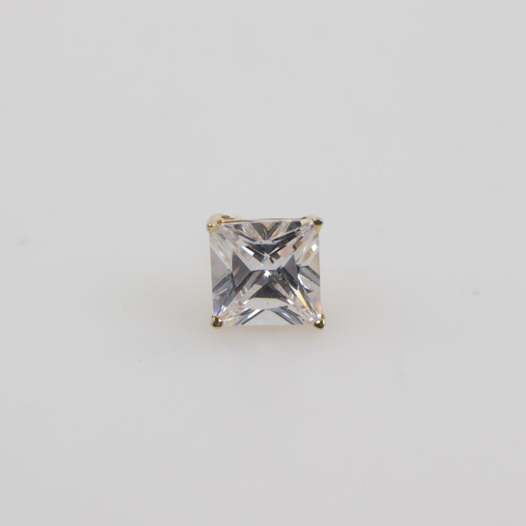 10kt Gold Clear Stone Stud Earring | Property Room
