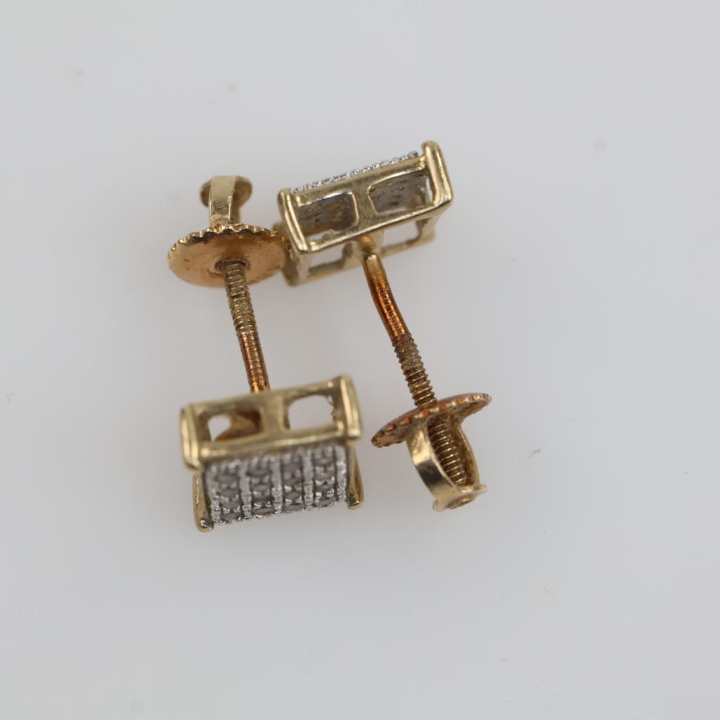 10kt Gold Clear Stone Stud Earrings | Property Room