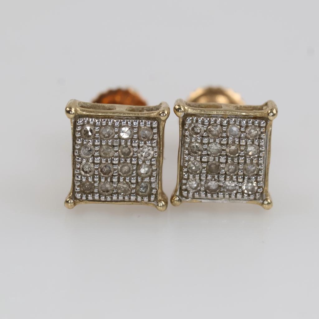 10kt Gold Clear Stone Stud Earrings | Property Room