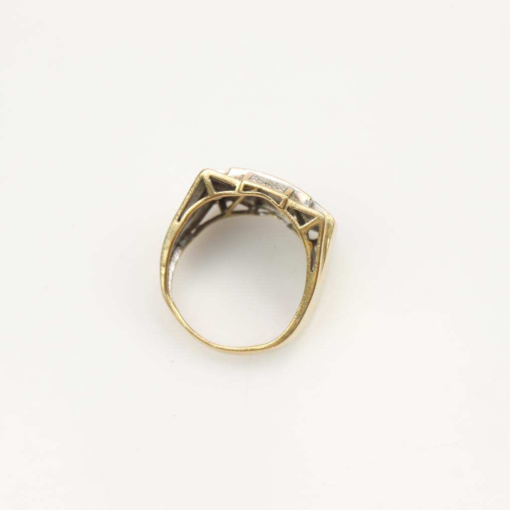 10kt Gold Diamond Ring | Property Room