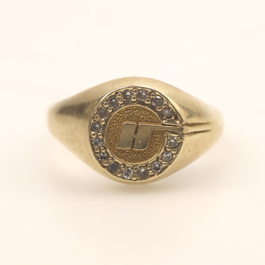 10kt Gold Diamond Ring | Property Room