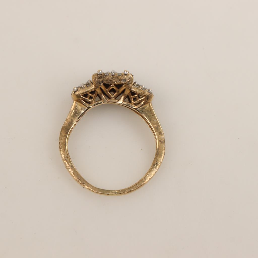 10kt Gold Diamond Ring | Property Room