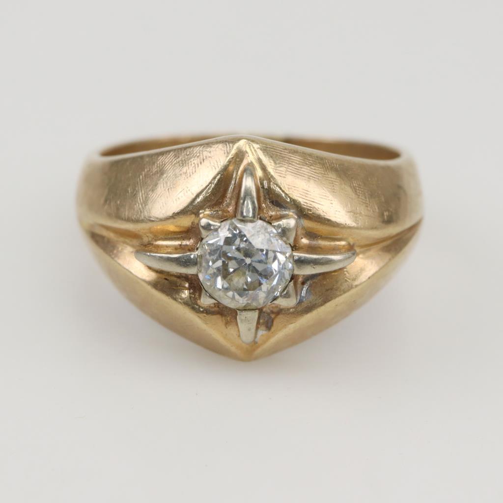 10kt Gold Diamond Signet Ring | Property Room