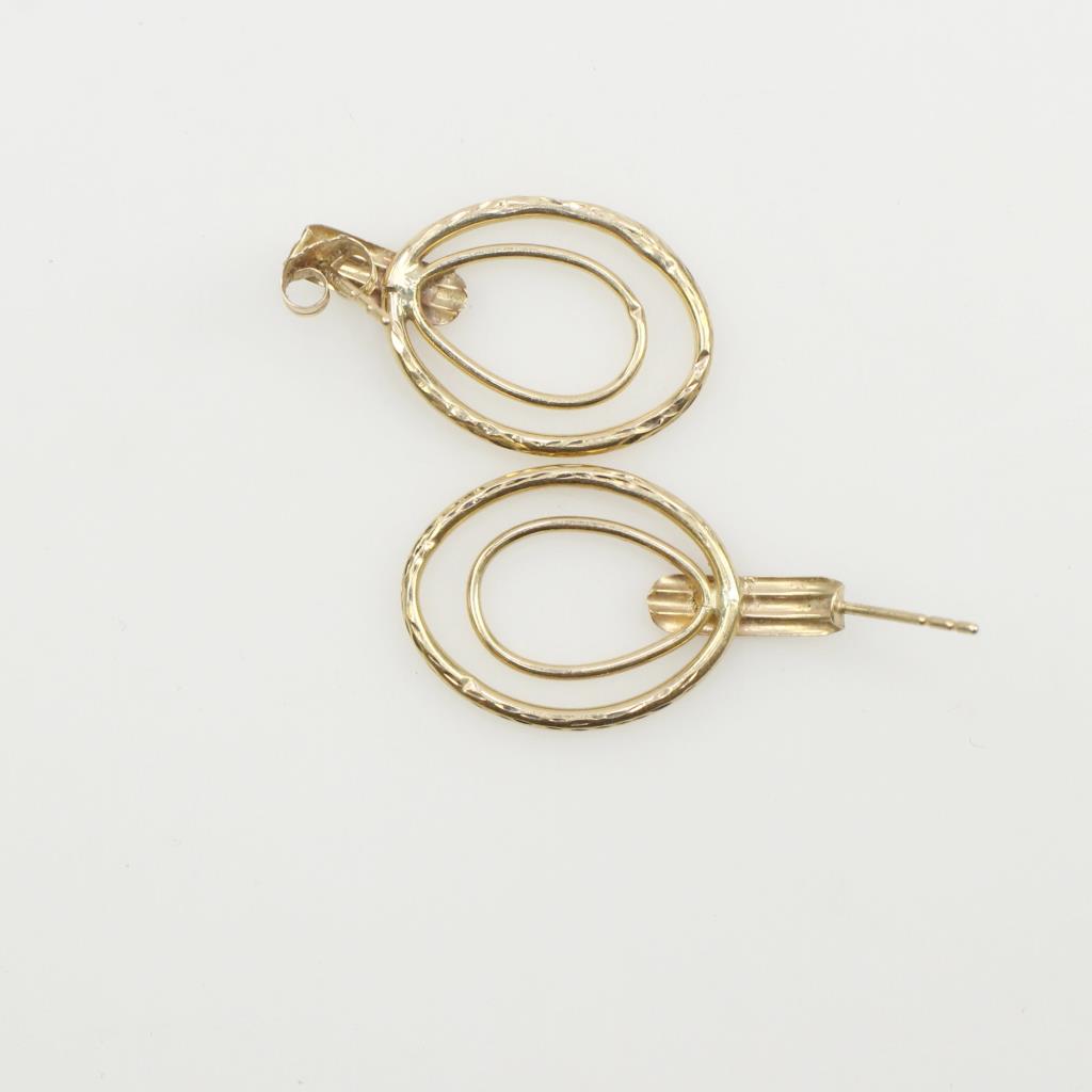 10kt Gold Earrings | Property Room