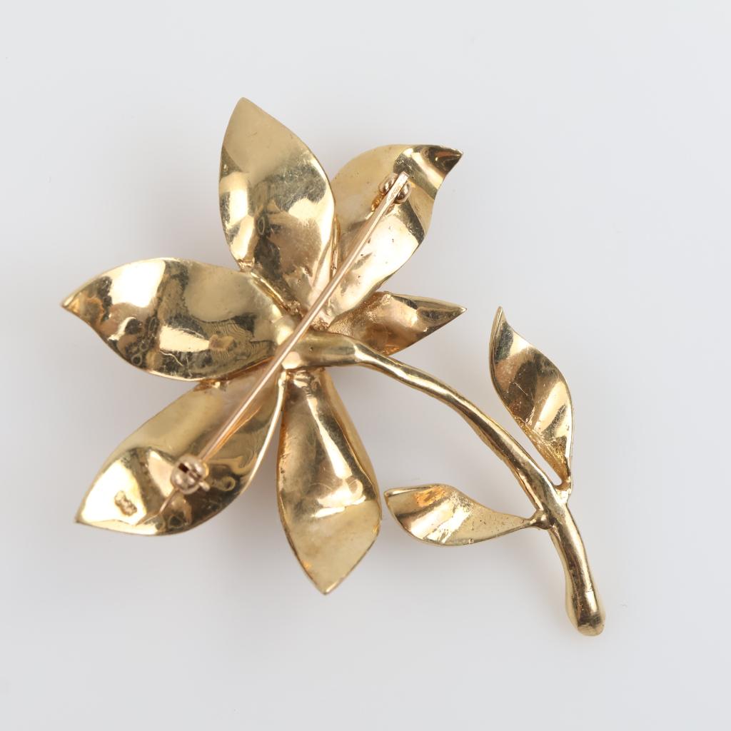 10kt Gold Flower Blue Stone Brooch | Property Room