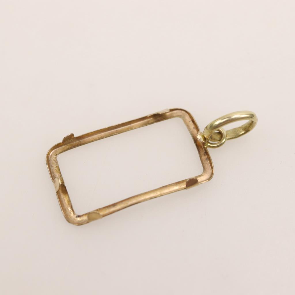 10kt Gold Frame Pendant | Property Room