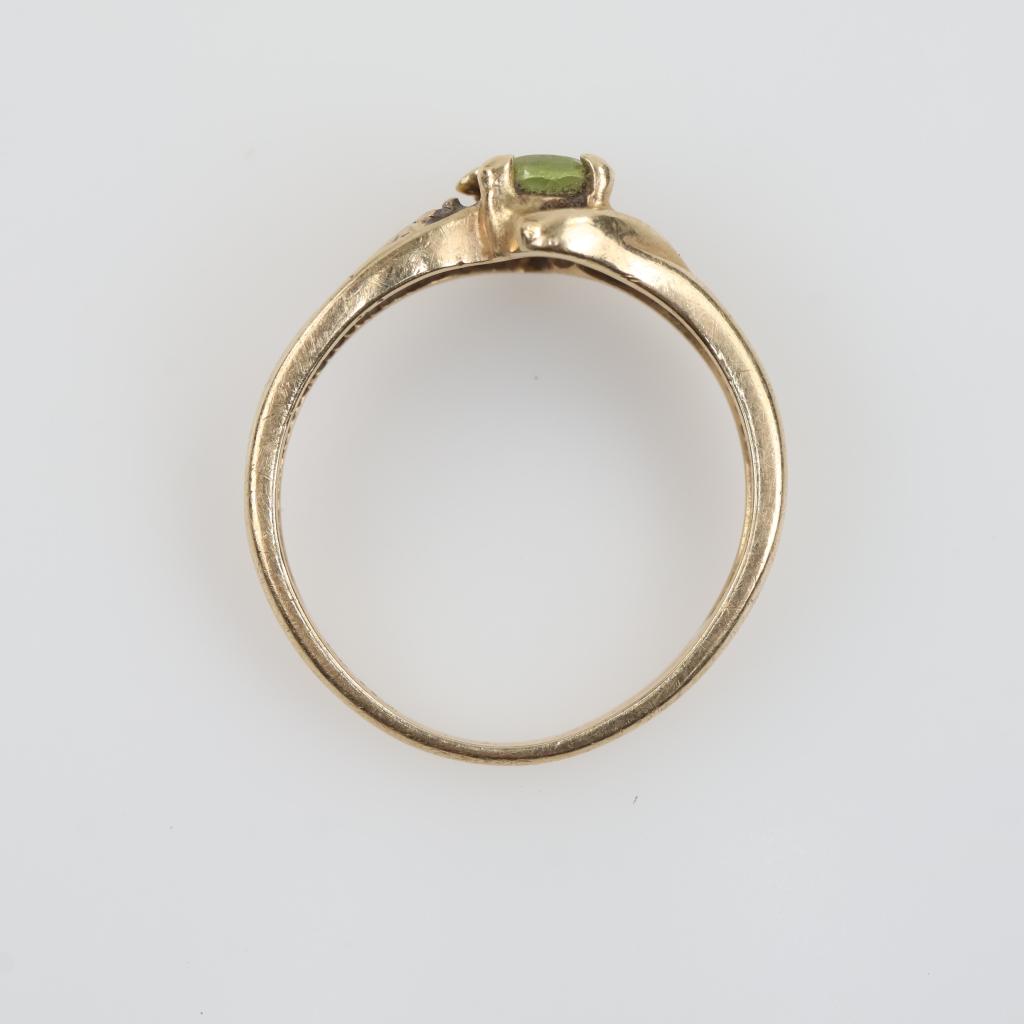10kt Gold Green & Clear Stone Ring | Property Room