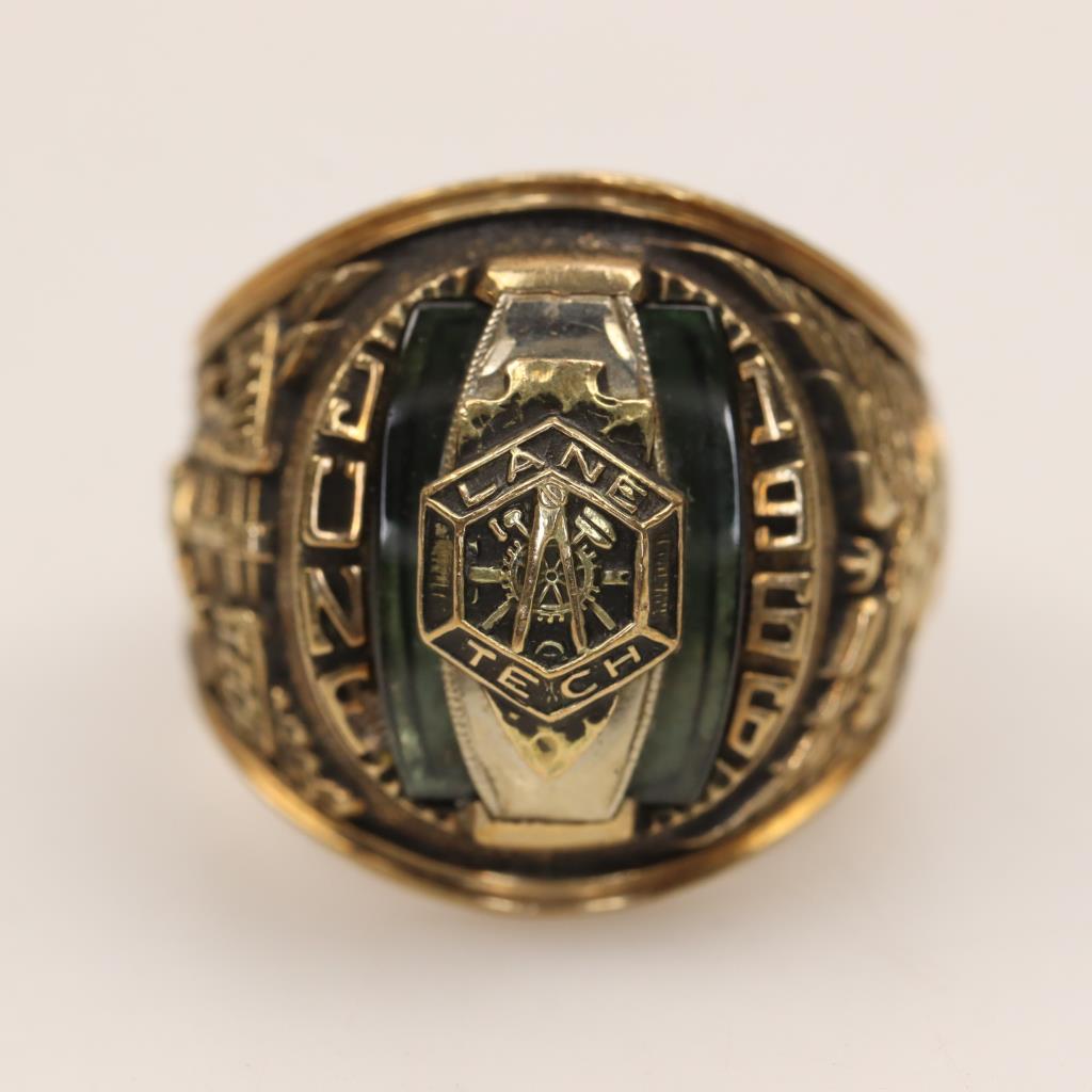 10kt Gold Green Stone Class Ring | Property Room