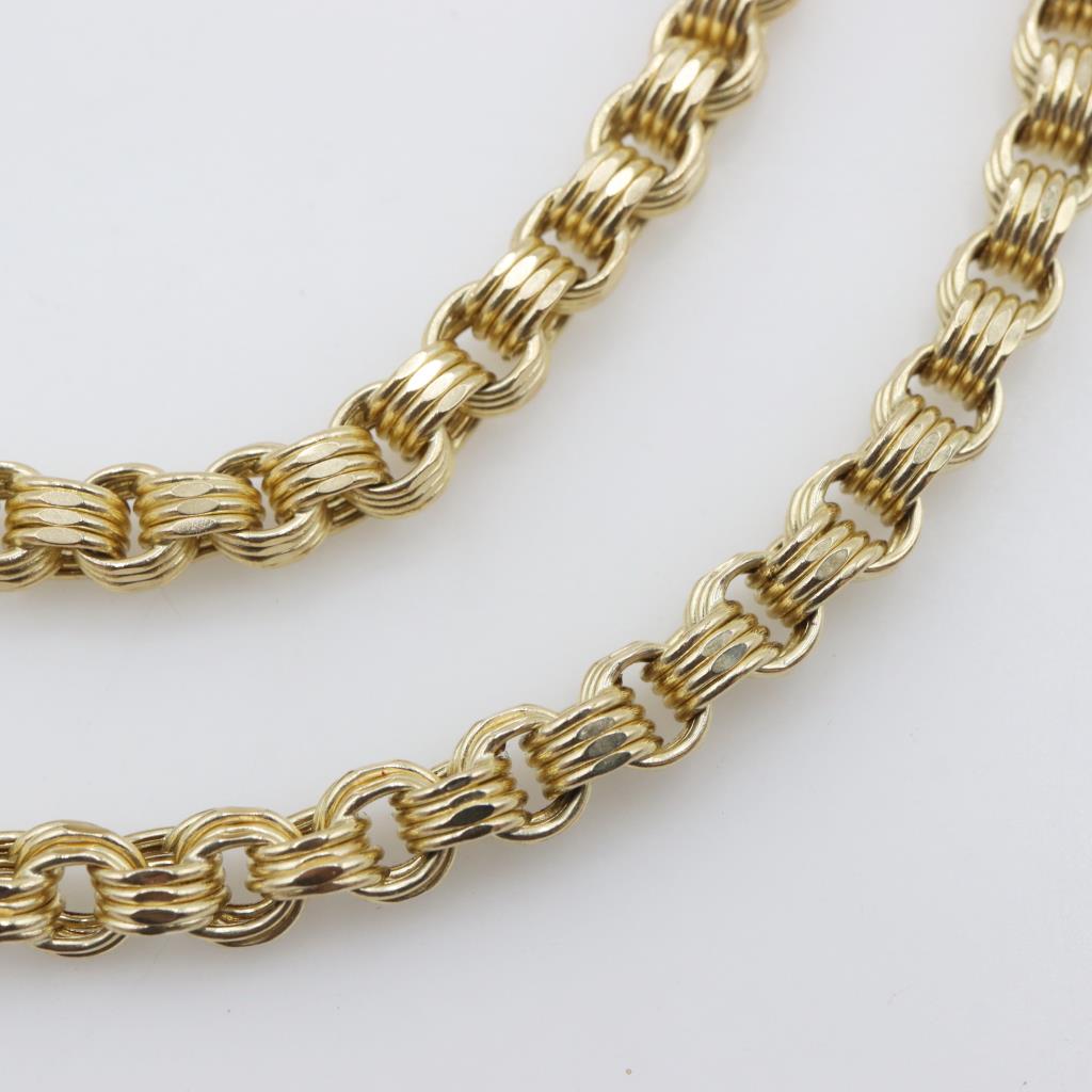 10kt Gold Hollow Cable Chain Necklace | Property Room