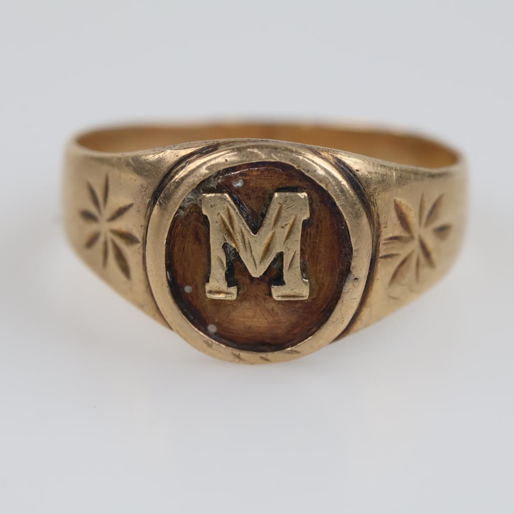 10kt Gold Initial M Ring | Property Room