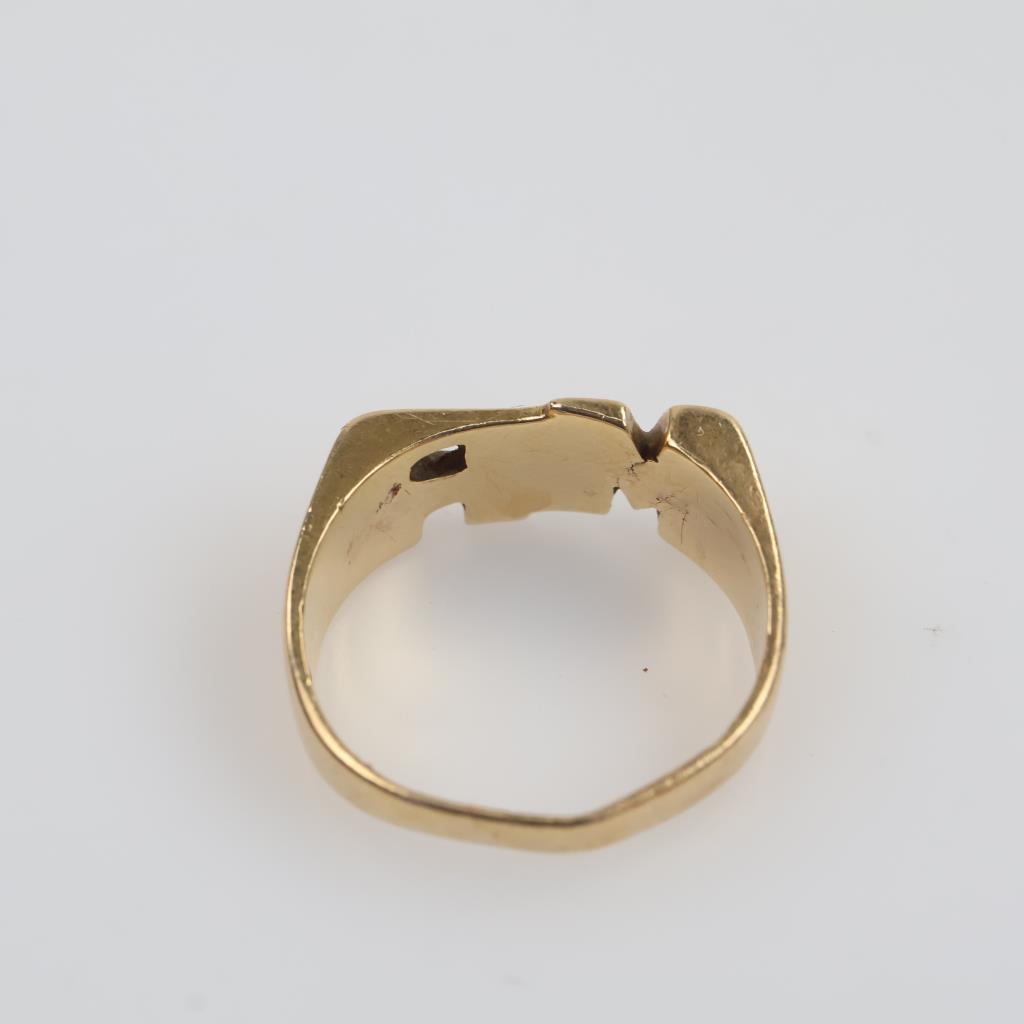 10kt Gold Initial Ring | Property Room