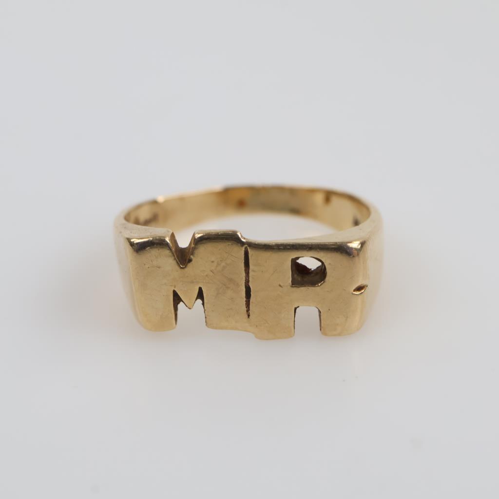10kt Gold Initial Ring | Property Room