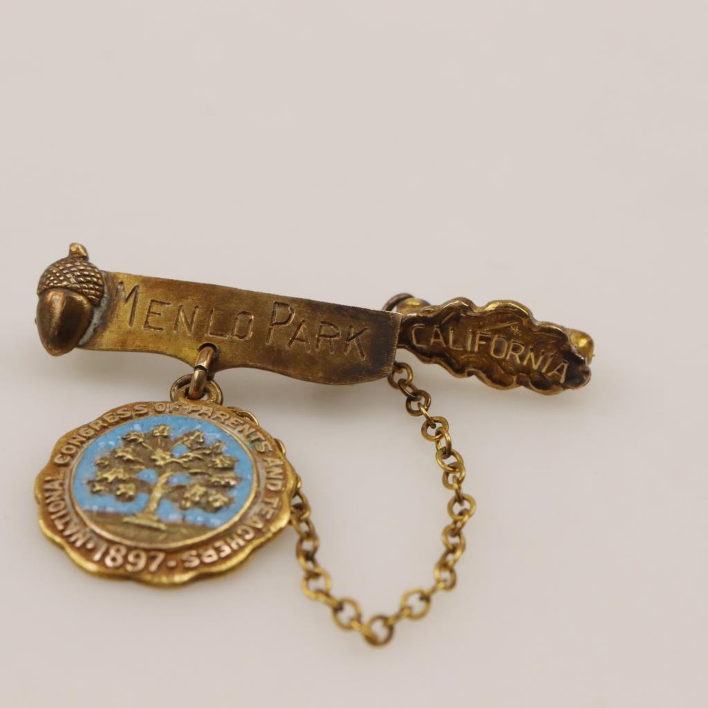 10kt Gold Lapel Pin | Property Room