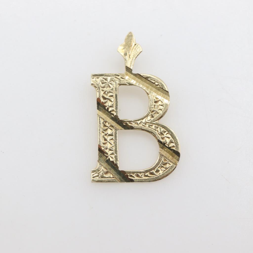 10kt Gold Letter B Pendant | Property Room