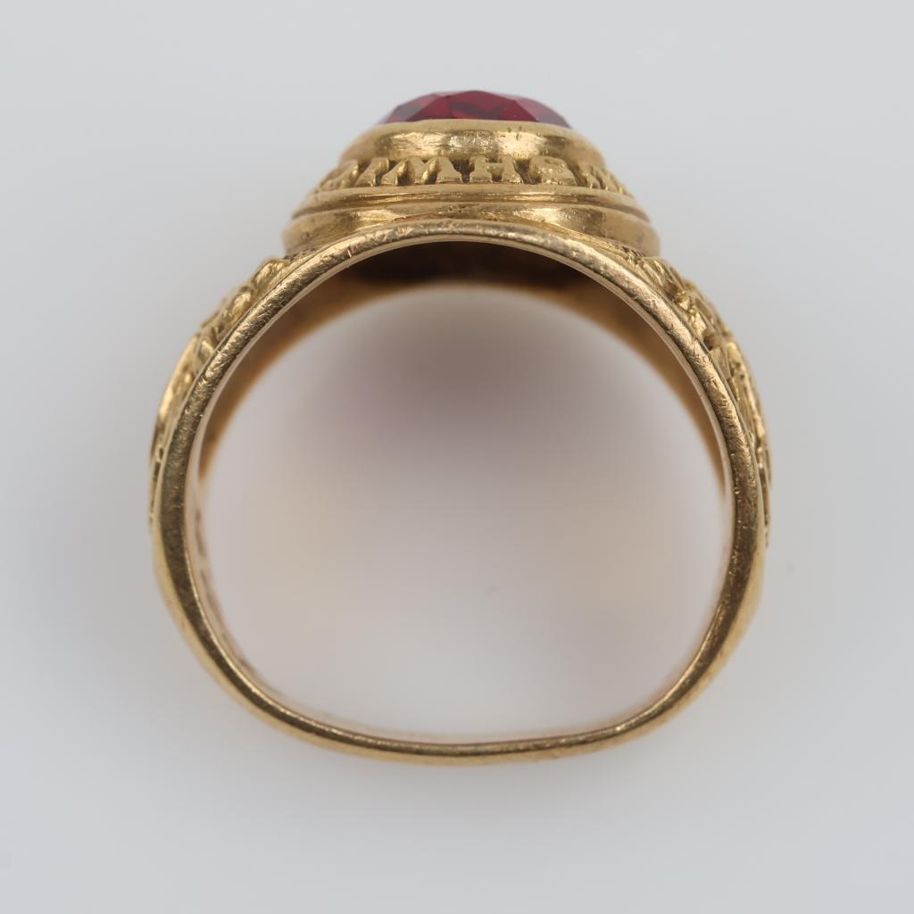 10kt Gold Red Stone Class Ring | Property Room