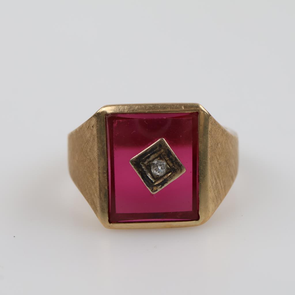 10kt Gold Red Stone Diamond Accent Ring | Property Room