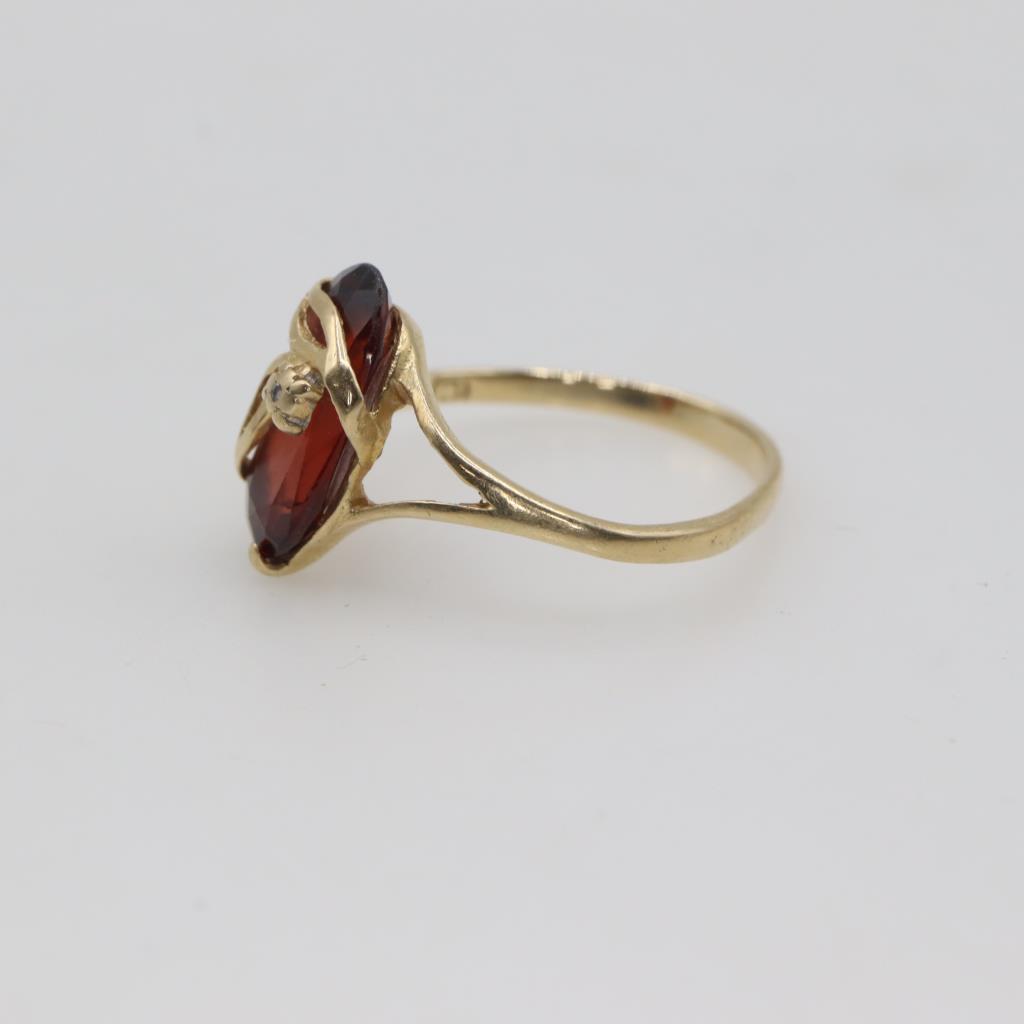10kt Gold Red Stone Diamond Ring | Property Room
