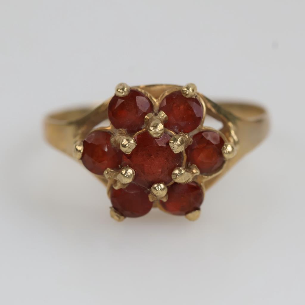 10kt Gold Red Stone Ring | Property Room