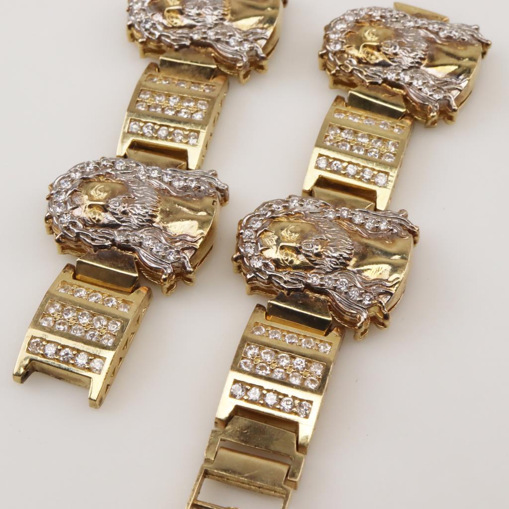 10kt Gold Religious Bracelet | Property Room