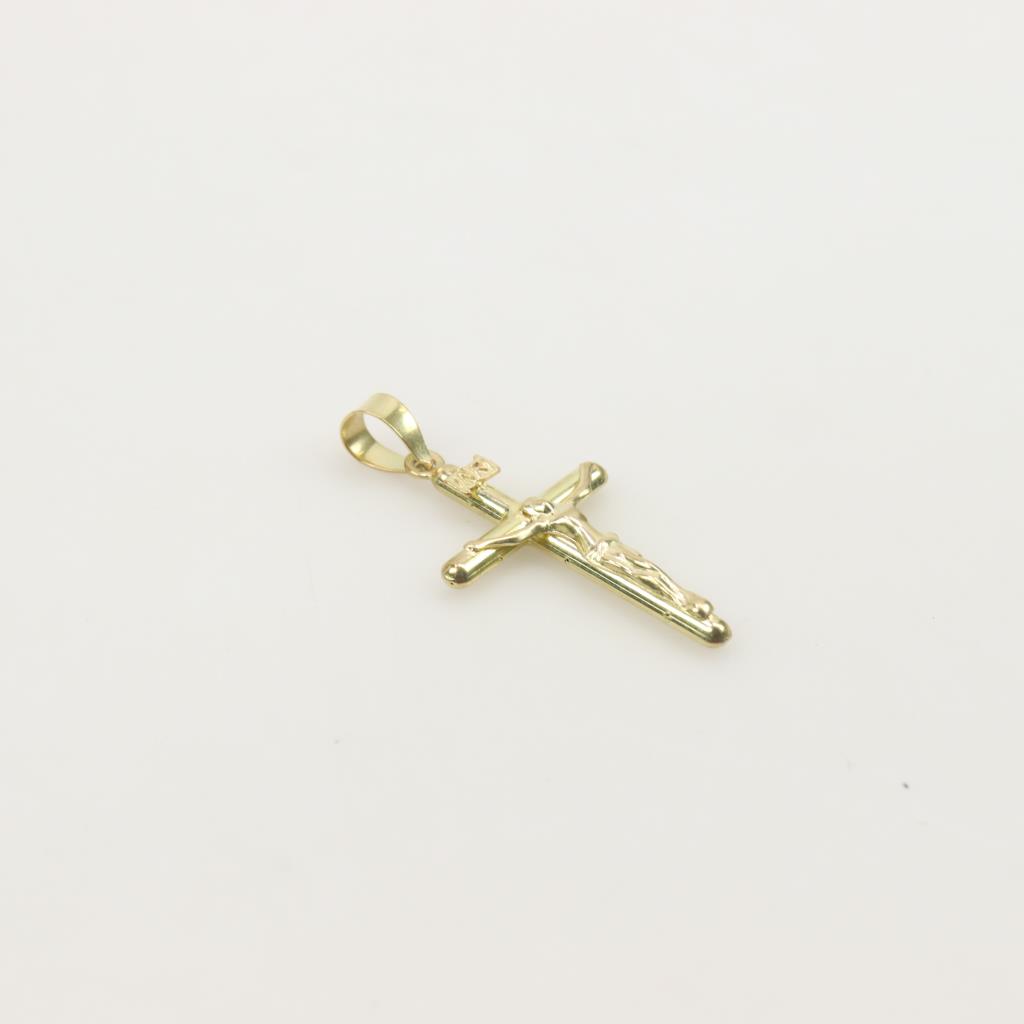10kt Gold Religious Cross Pendant | Property Room