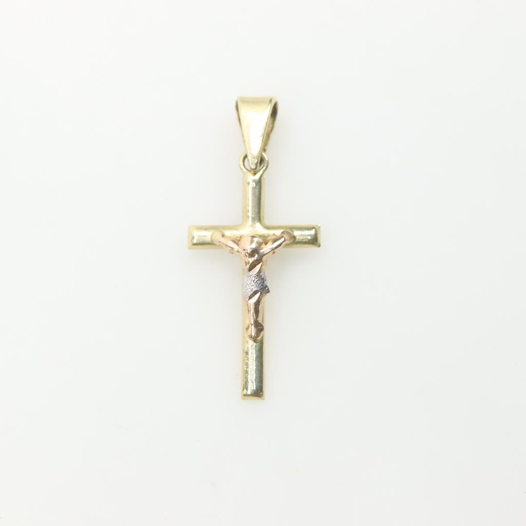 10kt Gold Religious Cross Pendant | Property Room