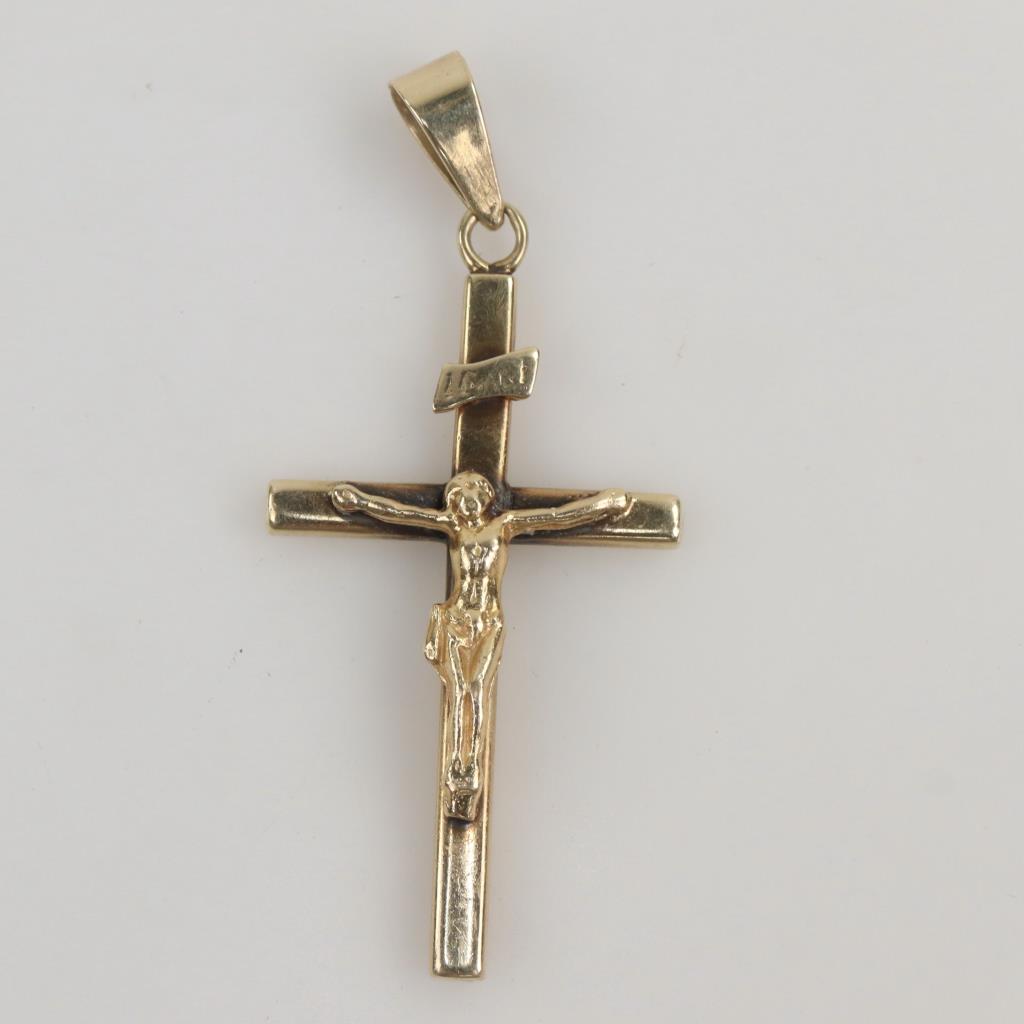 10kt Gold Religious Cross Pendant | Property Room