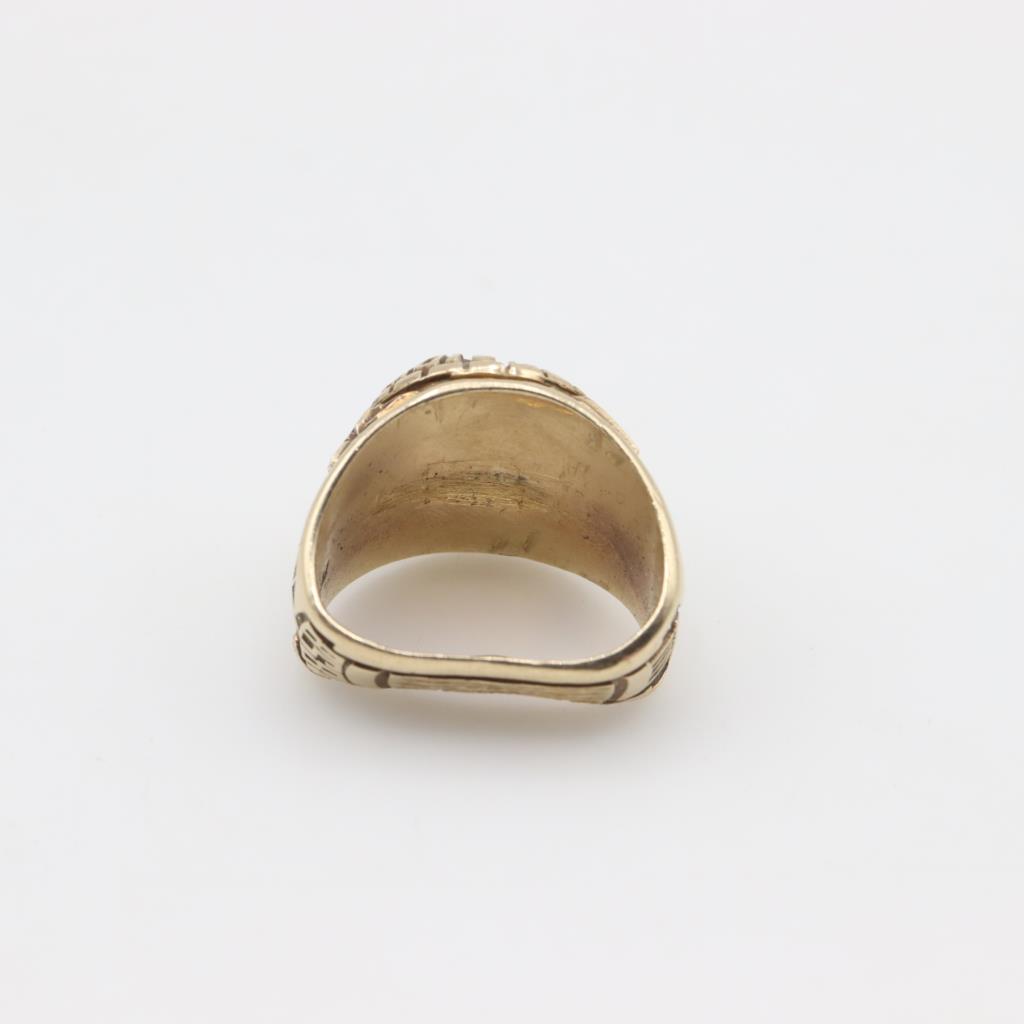 10kt Gold Ring | Property Room