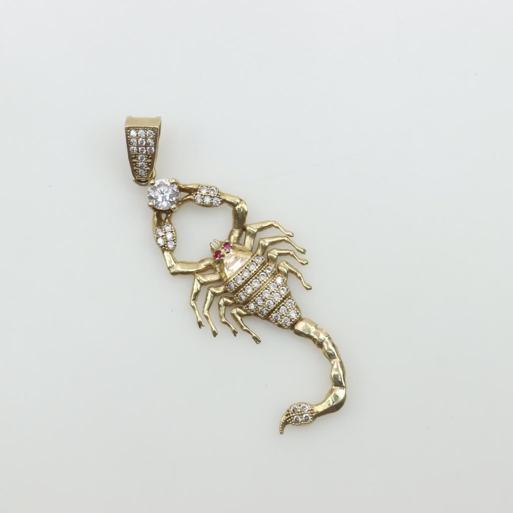 10kt Gold Scorpion Cubic Zirconia Ruby Pendant | Property Room