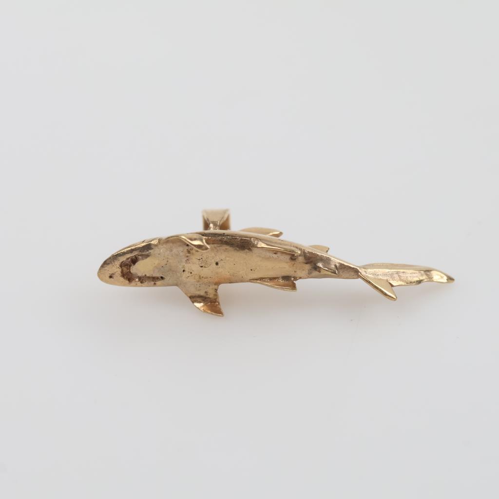 10kt Gold Shark Pendant | Property Room