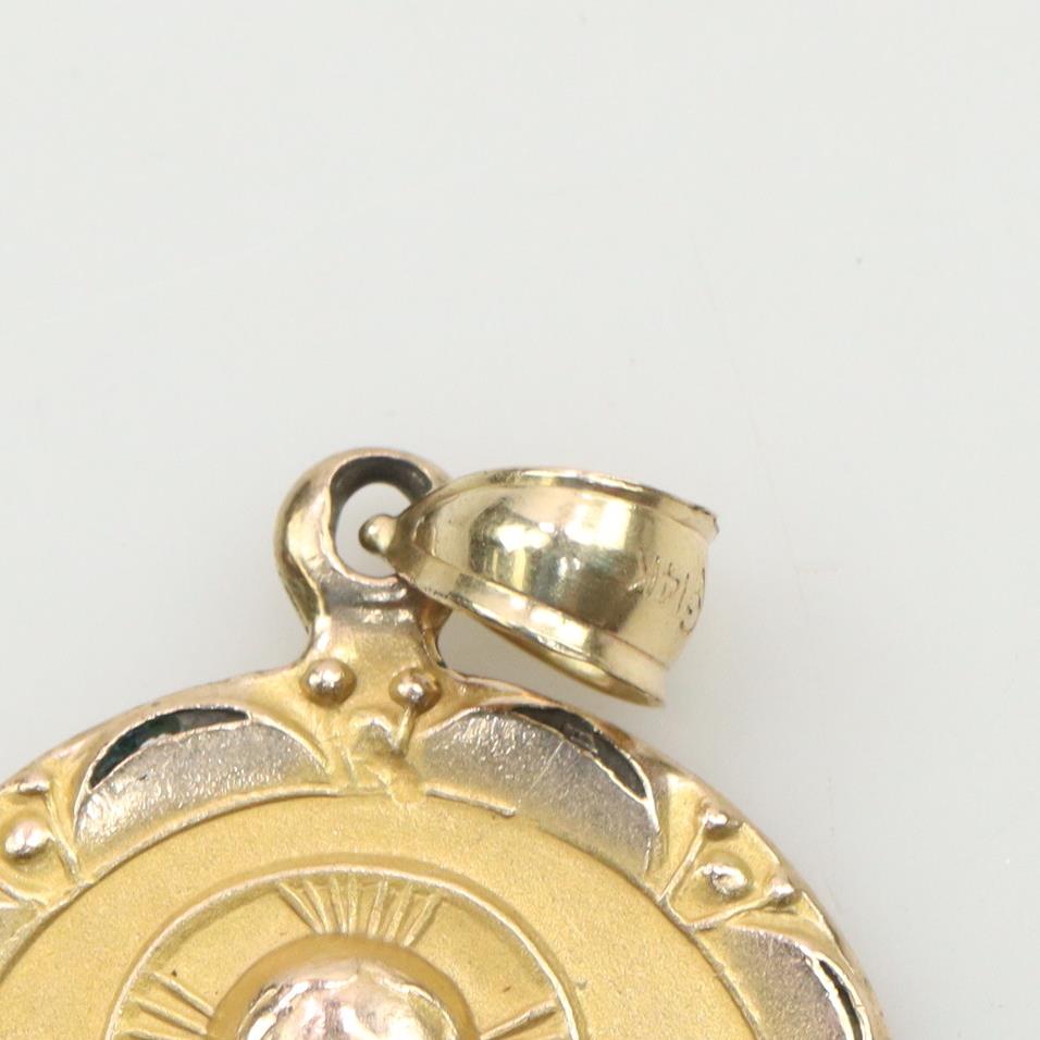 10kt GP Round Religious Pendant | Property Room