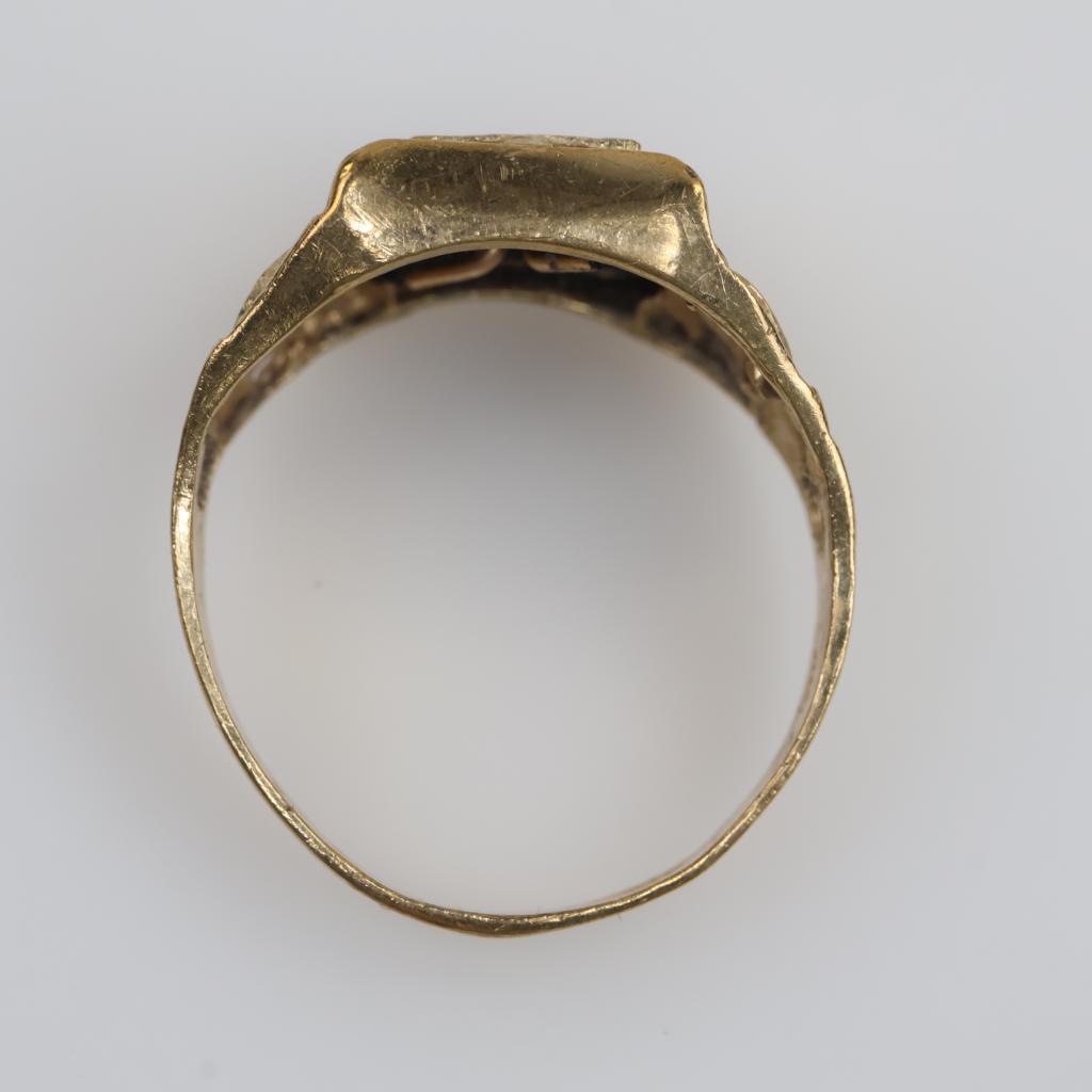 10kt GP "T" Ring | Property Room