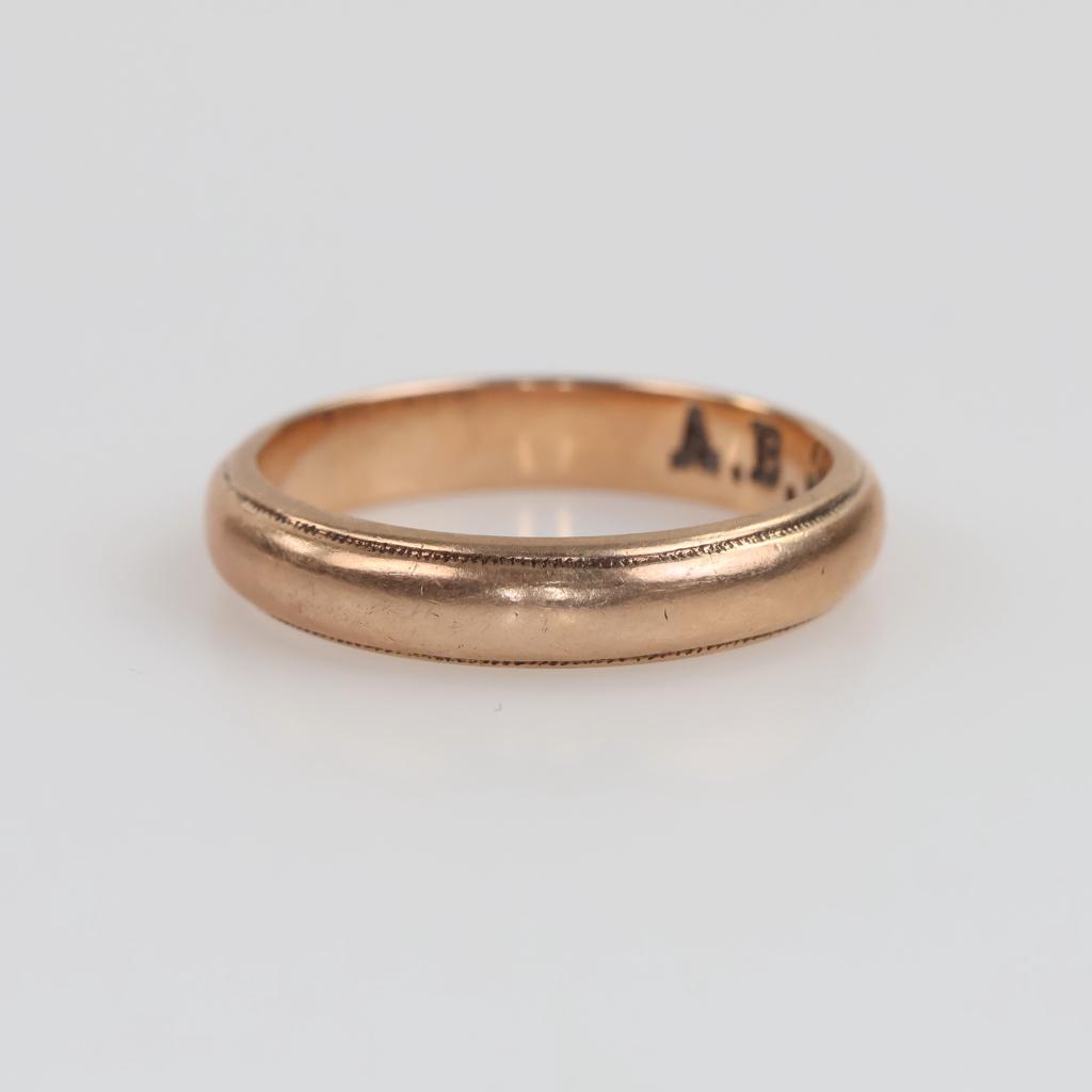 10kt Rose Gold Band | Property Room