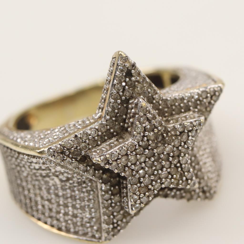 10kt Two Tone Gold Diamond Star Ring | Property Room