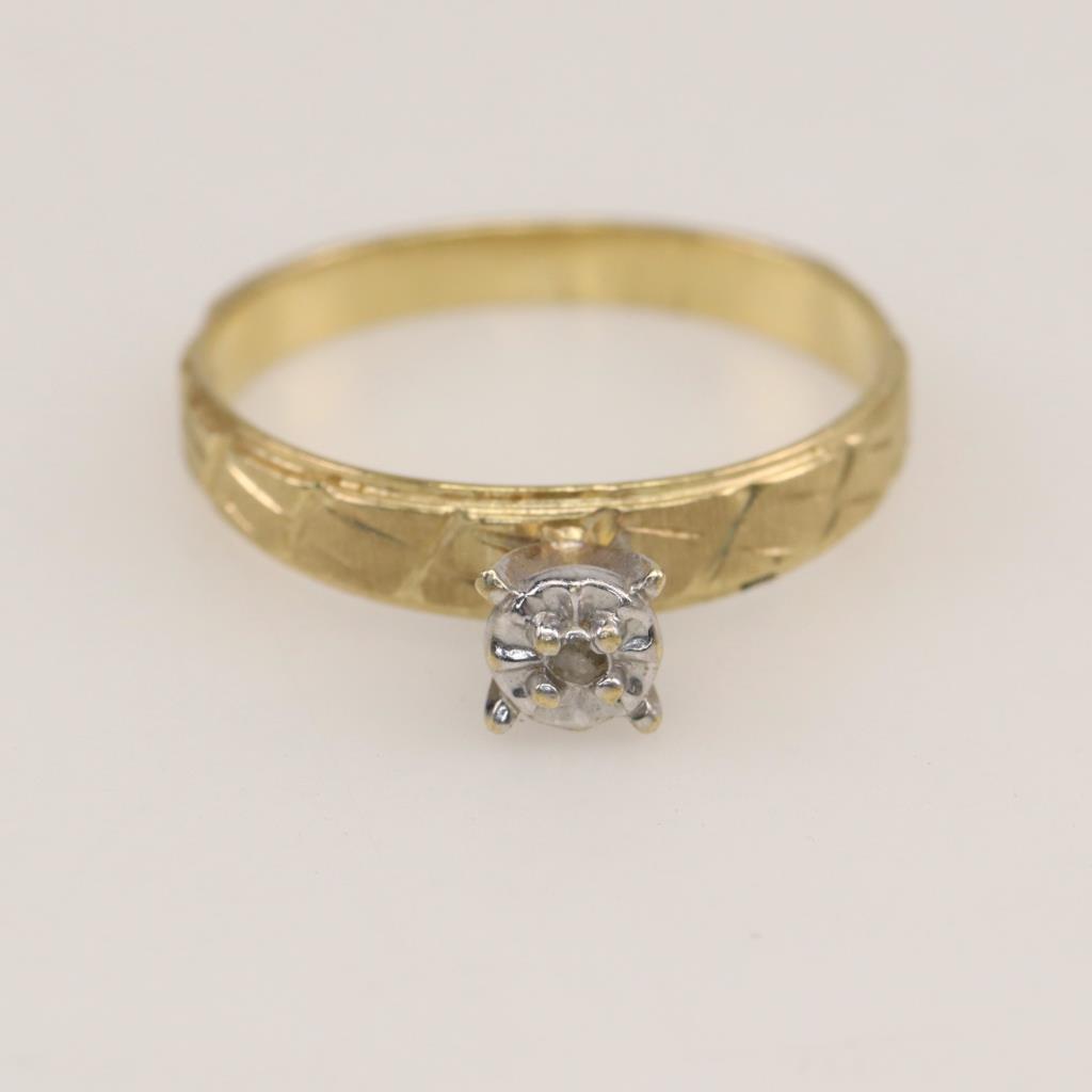 10kt Two-Tone Gold Diamond Engagement Ring | Property Room