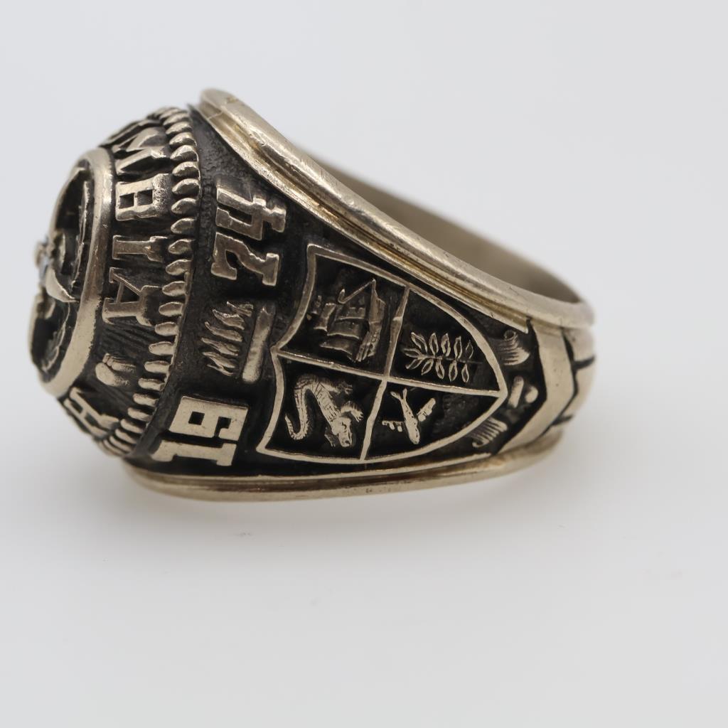 10kt White Gold Diamond Class Ring | Property Room