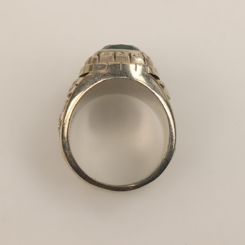 10kt White Gold Green Stone Class Ring | Property Room