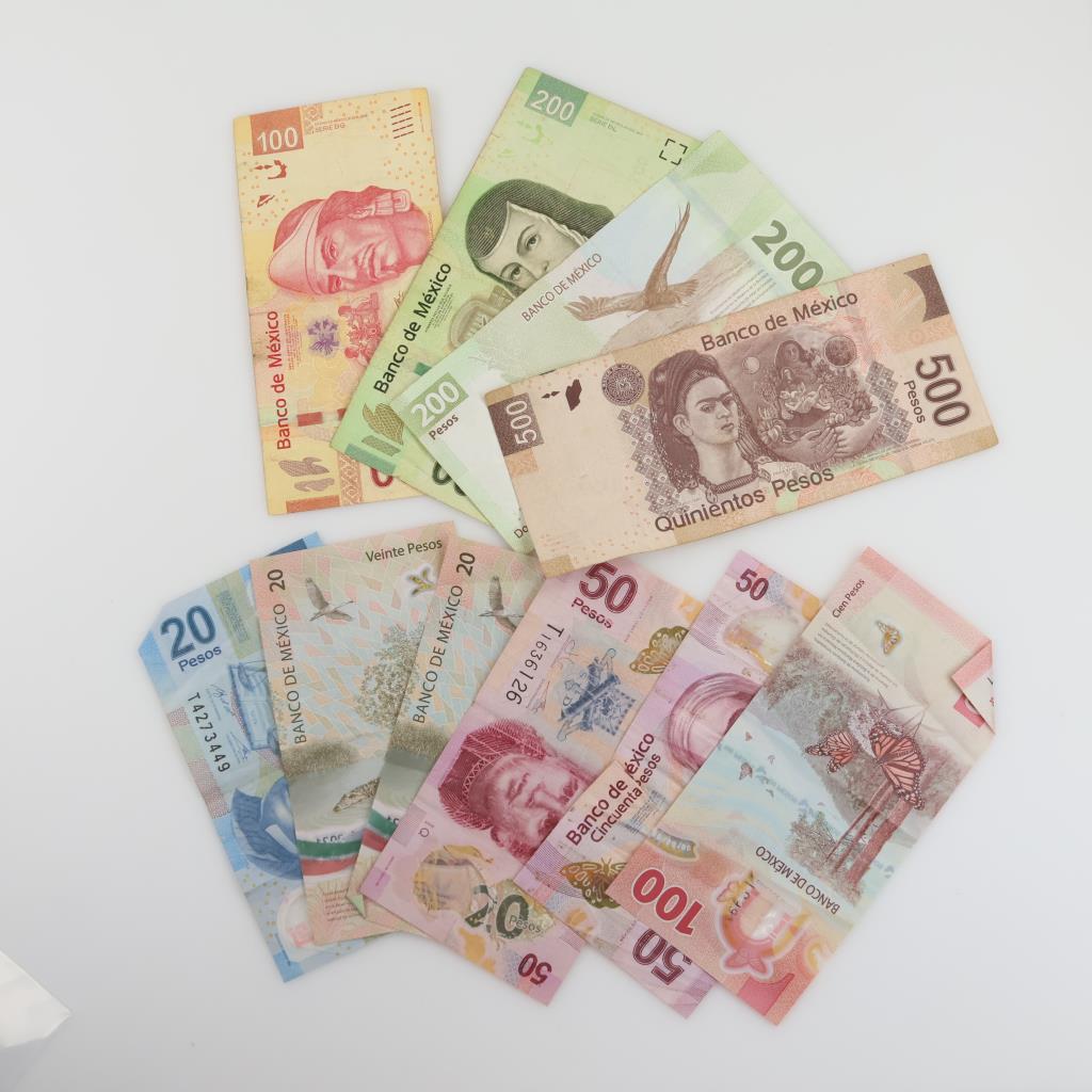 1,260 Mexican Pesos | Property Room
