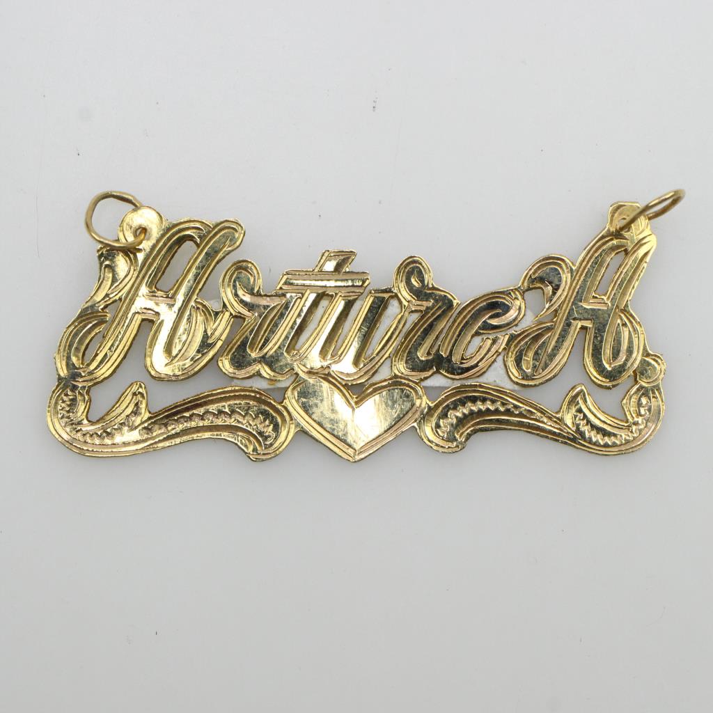 12k Gold Name Pendant | Property Room
