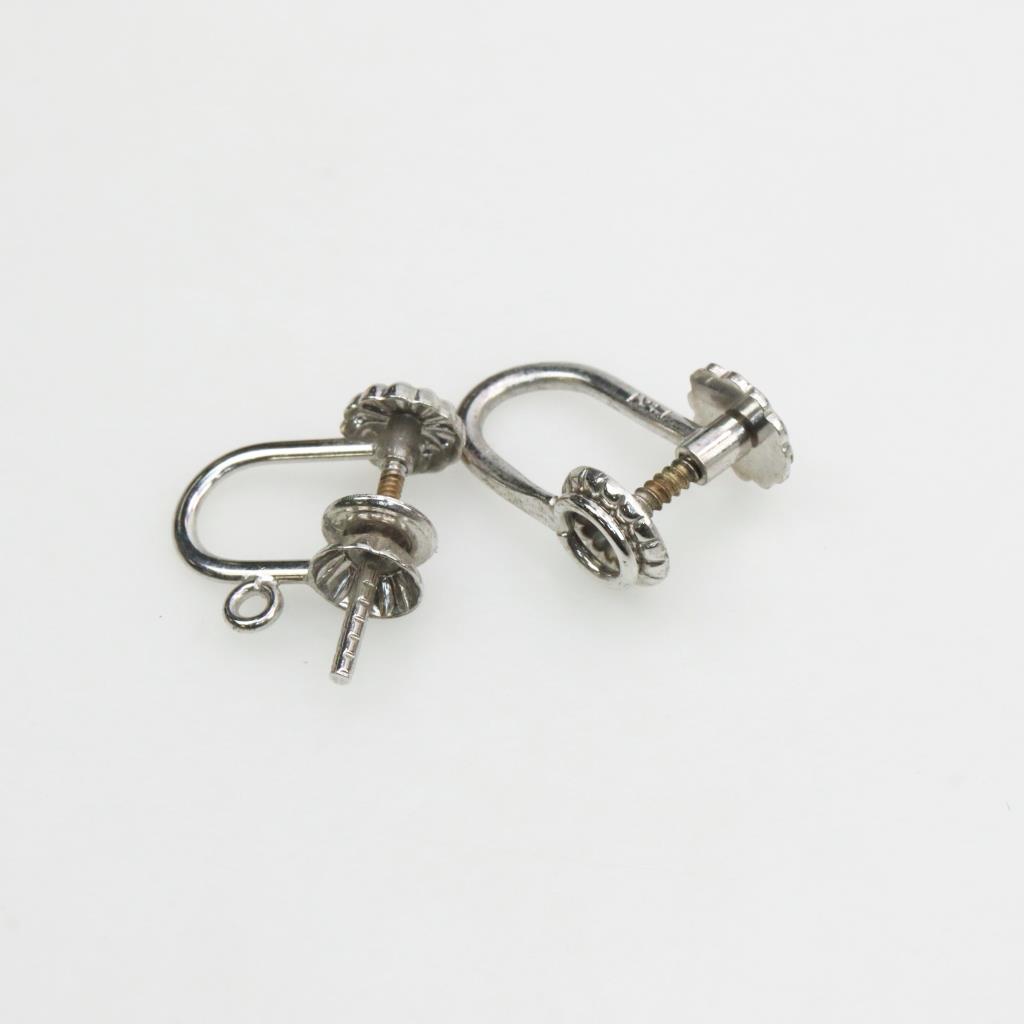 12kt White Gold Screw Back Clip-On Earring Findings | Property Room