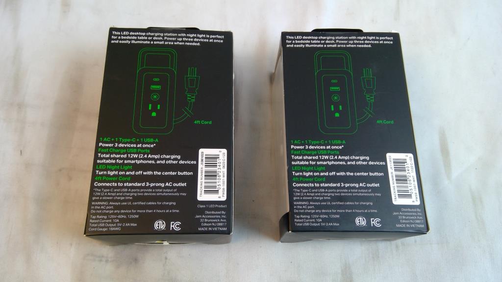 12W 3-in-1 Desktop Charging Station | Property Room