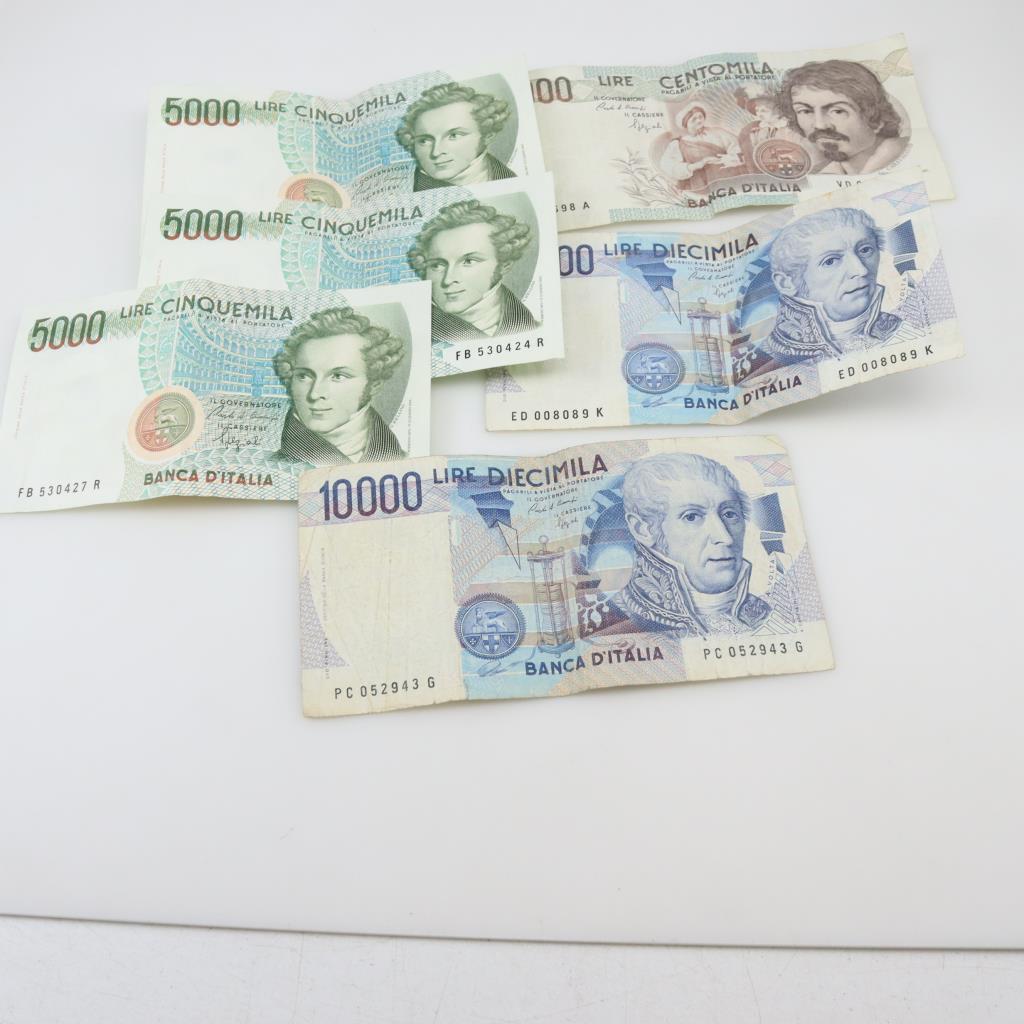 135,000 Lire | Property Room