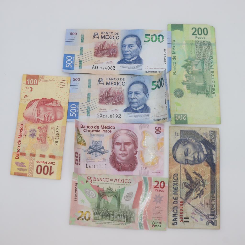 1390 Mexican Pesos | Property Room