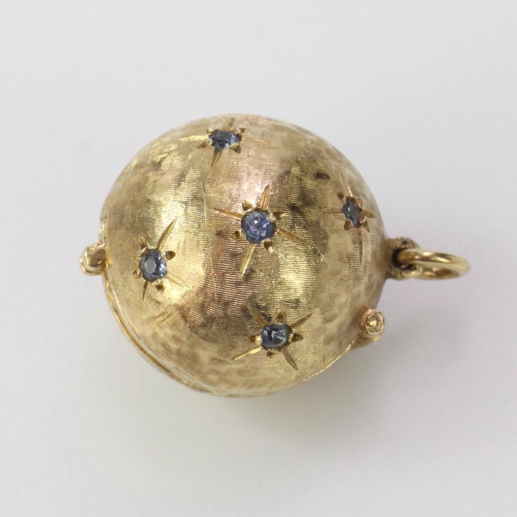 13k Gold 15.67g Photo Sphere Charm with Diamonds | Property Room
