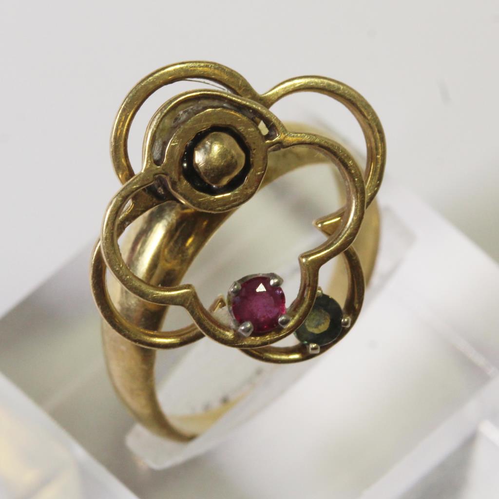 13kt Gold 5.6g Spinning Setting Ring With Red And Blue Stones ...